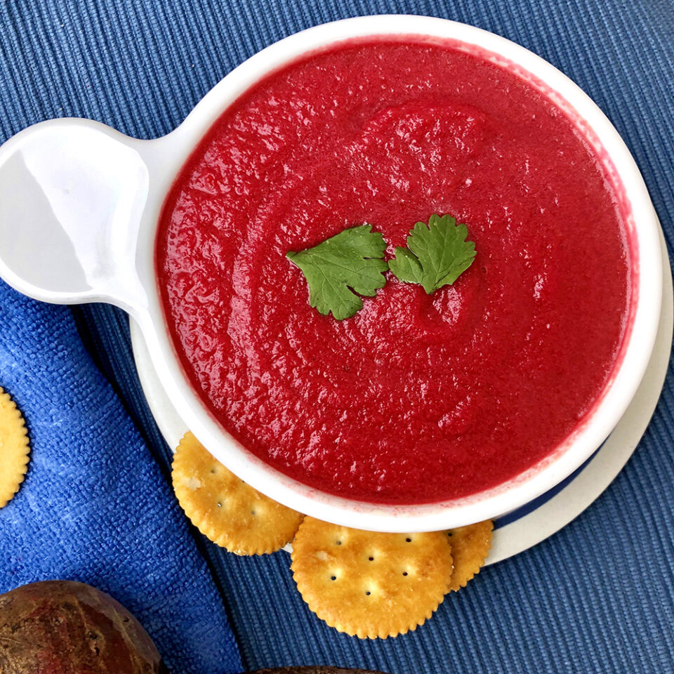 Sopa De Betabel, Manzana, y Zanahoria - Everyone's Harvest